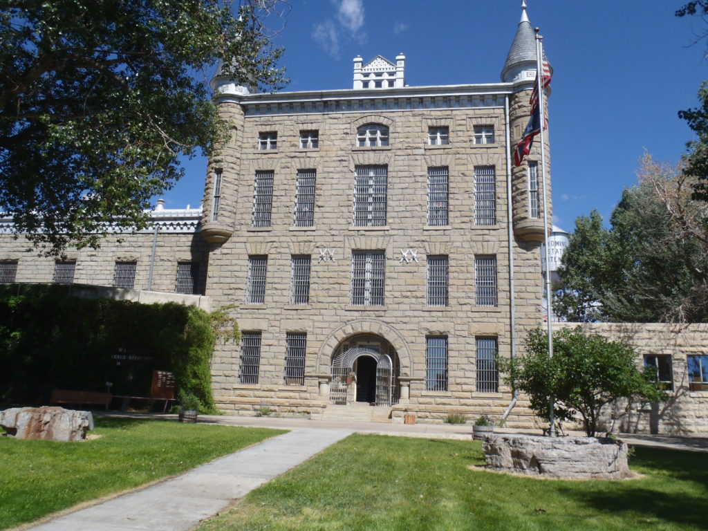 5 of the Most Haunted Places In Wyoming - Wyoming Magazine